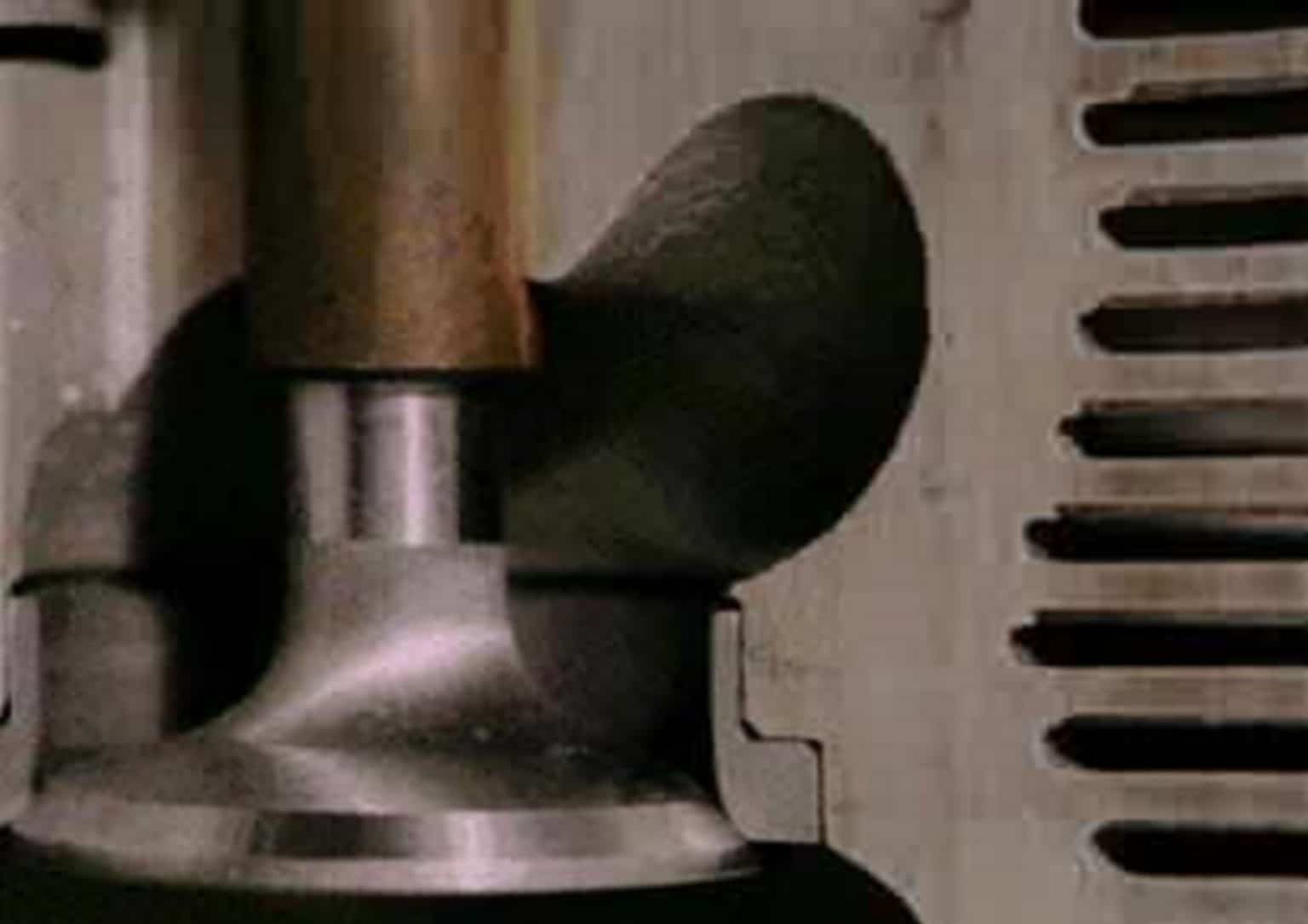 Exhaust Valve Failures - Part 1 - SavvyAviation