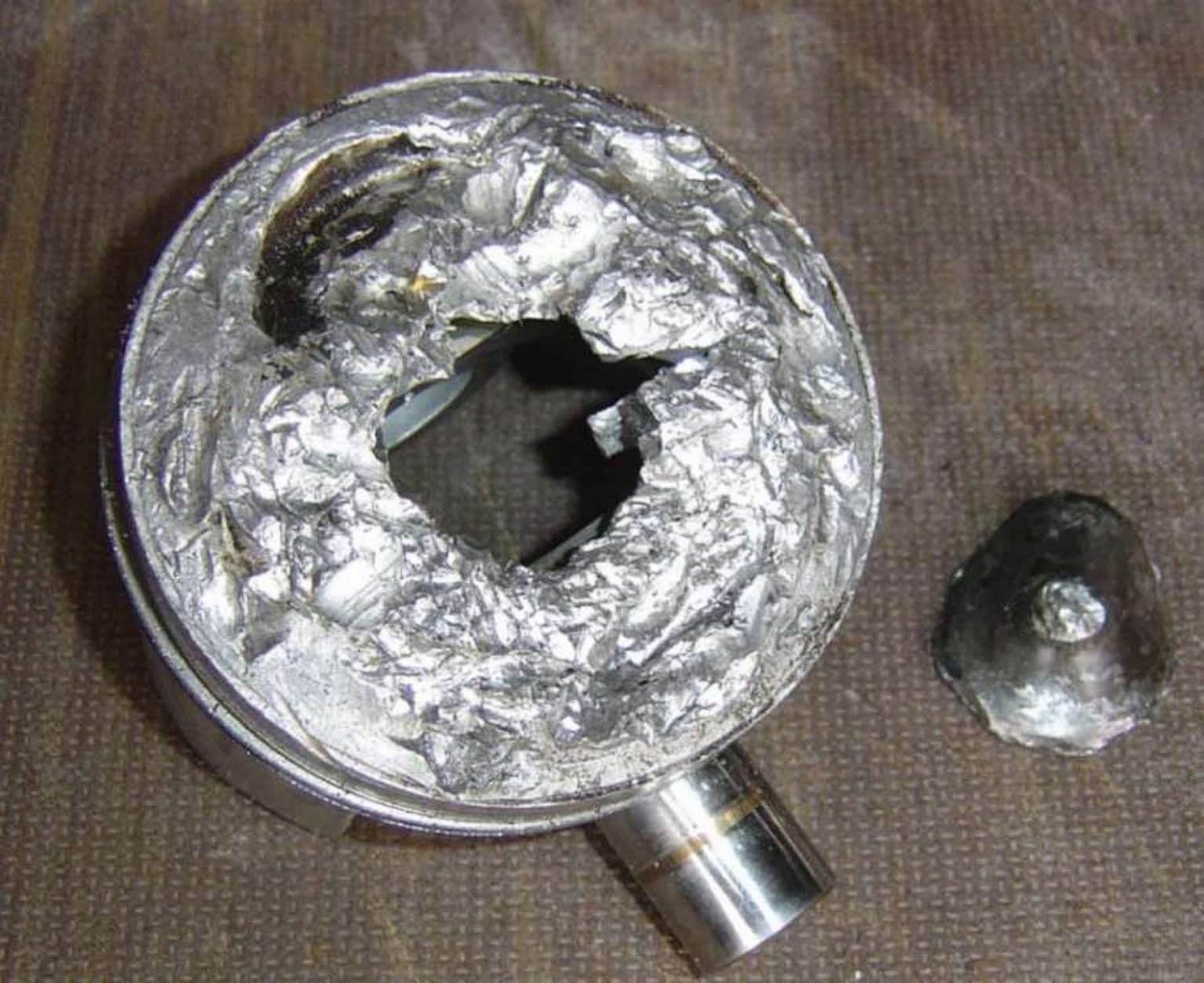 How To Destroy Your Engine - SavvyAviation